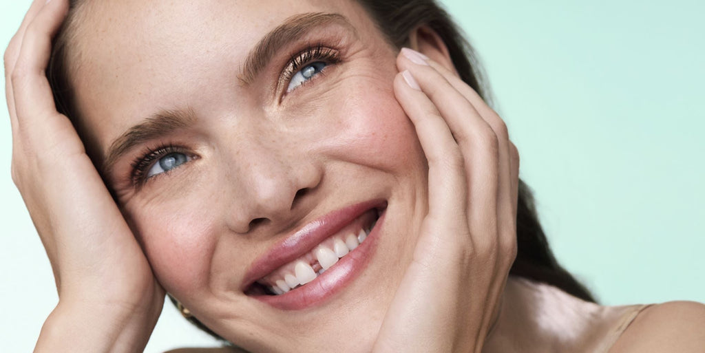 Holiday Party Makeup Looks to Try This Year | bareMinerals UK